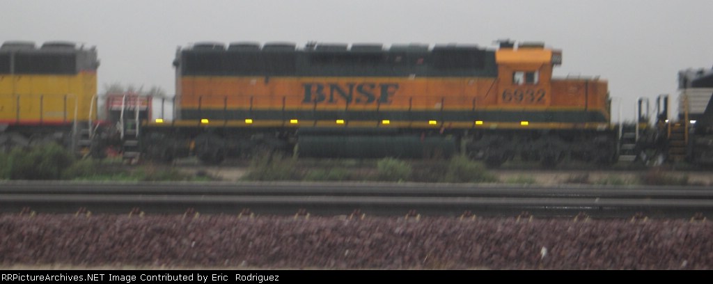 BNSF 6932